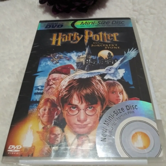 Warner Bros. | Media | Harry Potter And The Sorcerers Stone Mini Disc ...